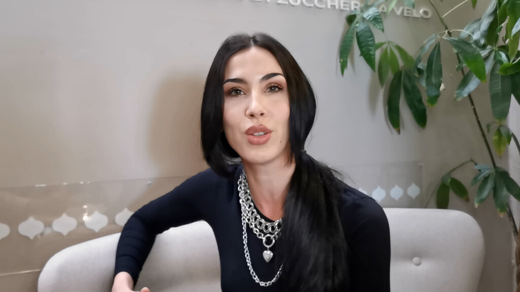 La cantante apuana America X debutta con il brano “Playboy” - NoiTV