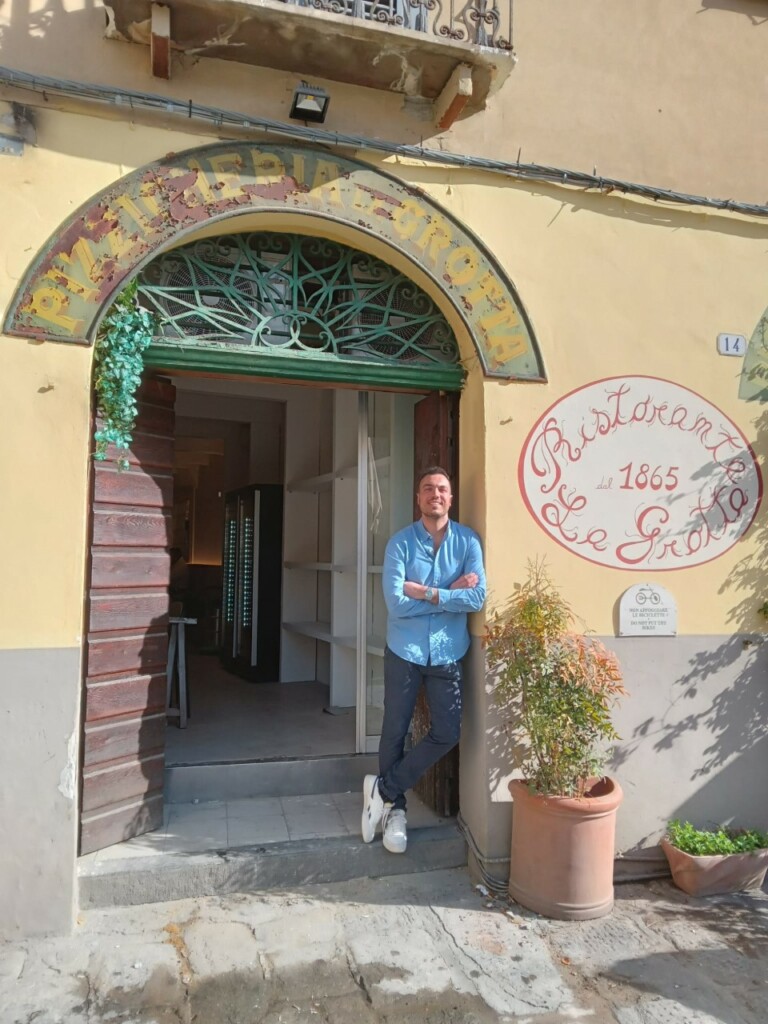 La storica gastronomia lucchese "La Grotta" diventa bistrot di mare e boutique gastronomica - NoiTV