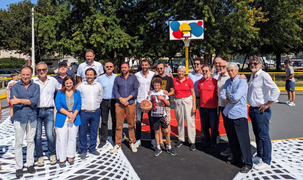 L'VIII edizione del Trofeo Lovari presentata nel rinnovato campino di ... L'VIII edizione del Trofeo Lovari presentata nel rinnovato campino di ...
